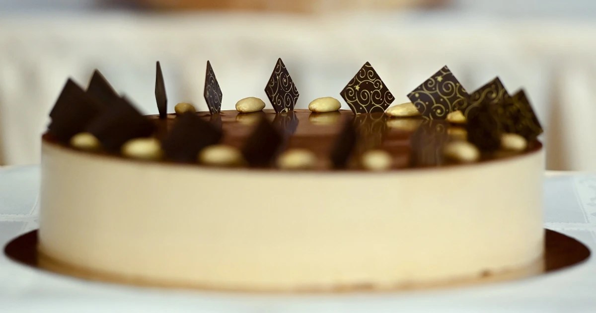 Daubner: Budapest legendás, hosszúsoros cukrászdája után mátrai ...