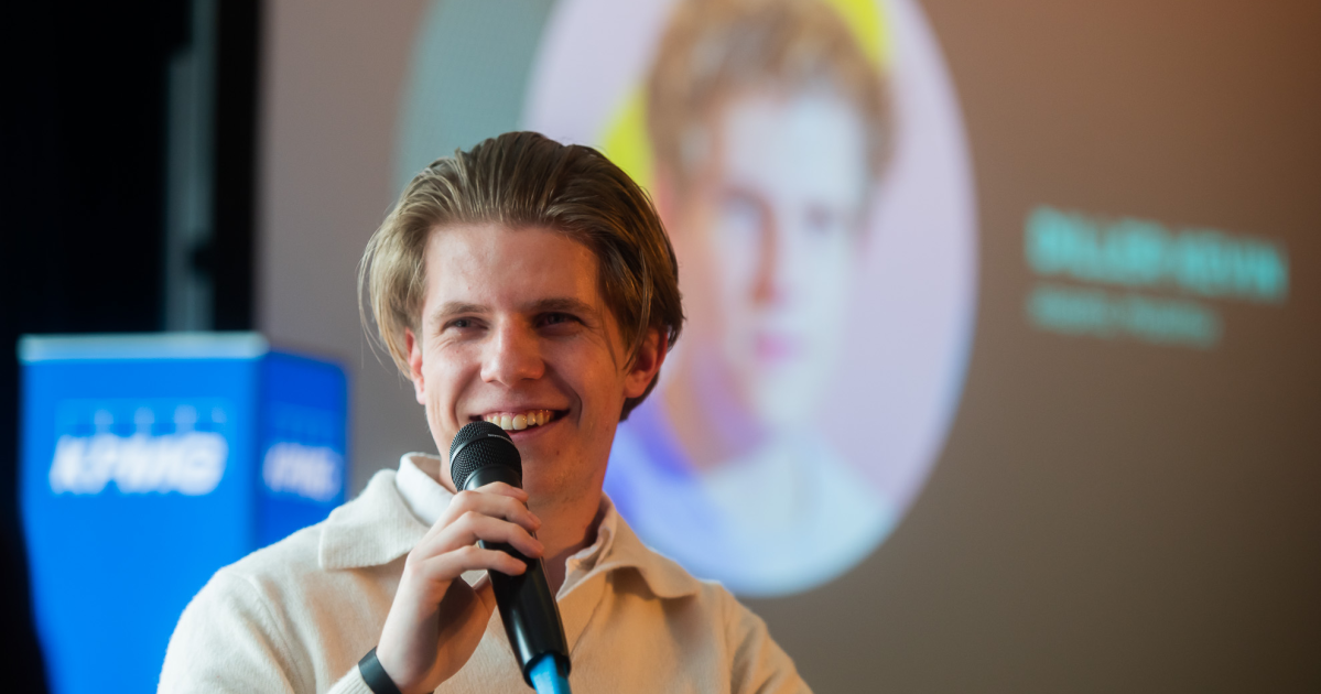 22 éves, milliárdos cége, Kaposváron gyára van és most bejelentette ...