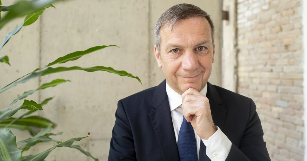 Bemutatjuk Bajnai Gordon ismeretlen londoni karrierjét - Forbes.hu