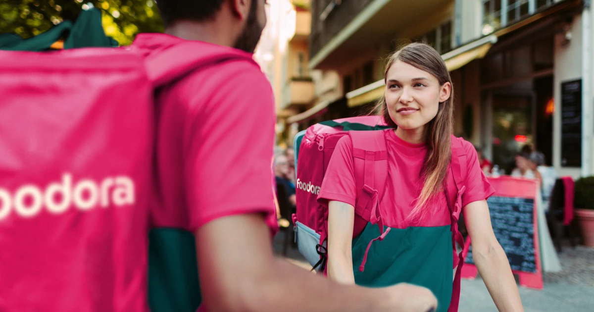 Jól megbüntették a gyorsfutárcéget, mert elhallgatták, mire jó ...